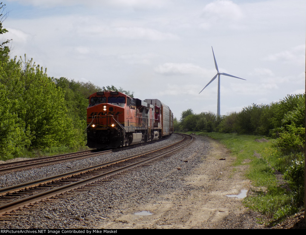BNSF 7468